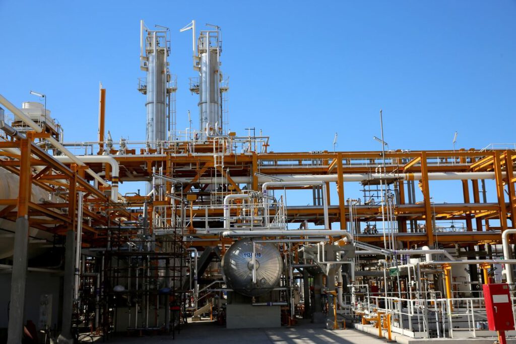 6% Rise in Iran Refinery Output - TarhoPalayesh